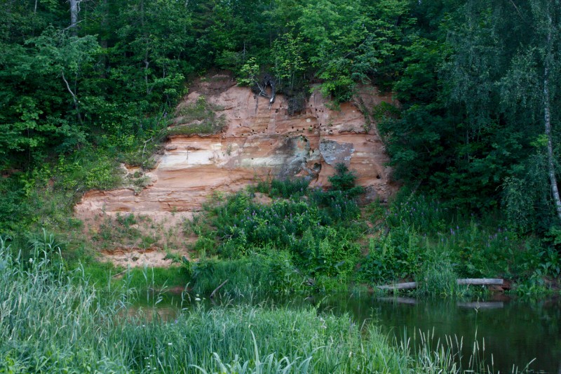 Outcrop, steep coast, cave - gotobaltic.com