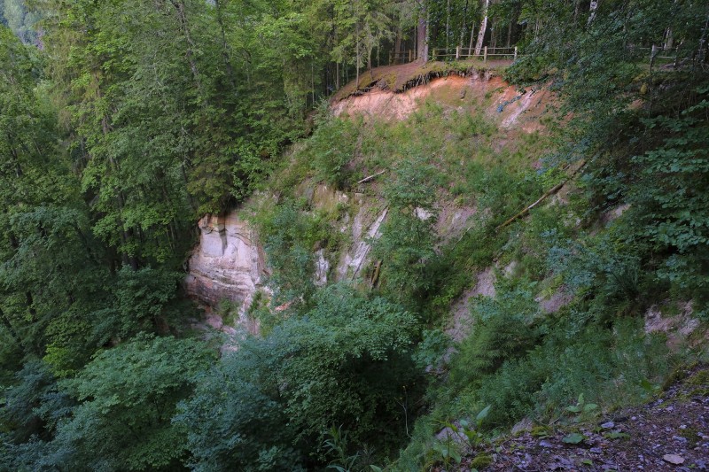 Outcrop, steep coast, cave - gotobaltic.com