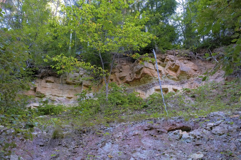 Outcrop, steep coast, cave - gotobaltic.com